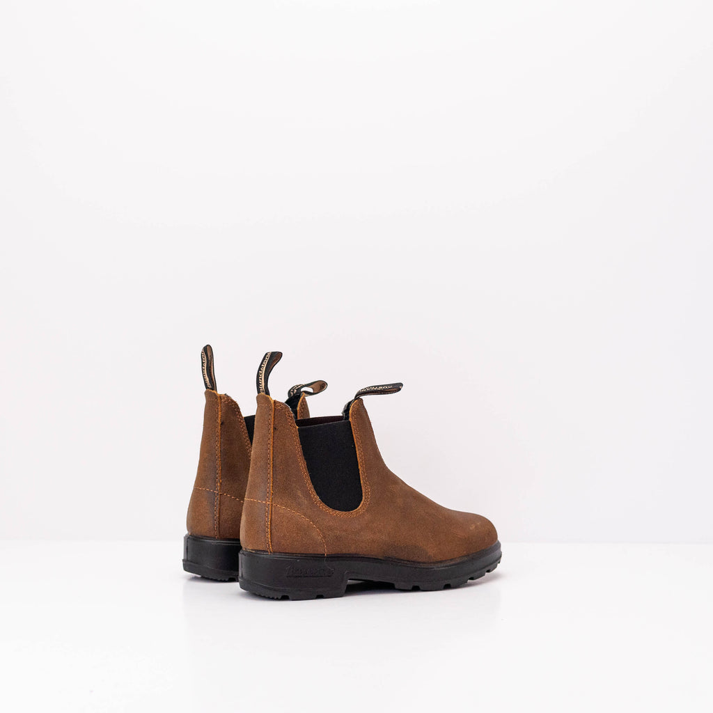 BOTINES CON ELASTICO LATERAL BLUNDSTONE TOBACCO SERRAJE CAMEL | MOKSIN – Moksin