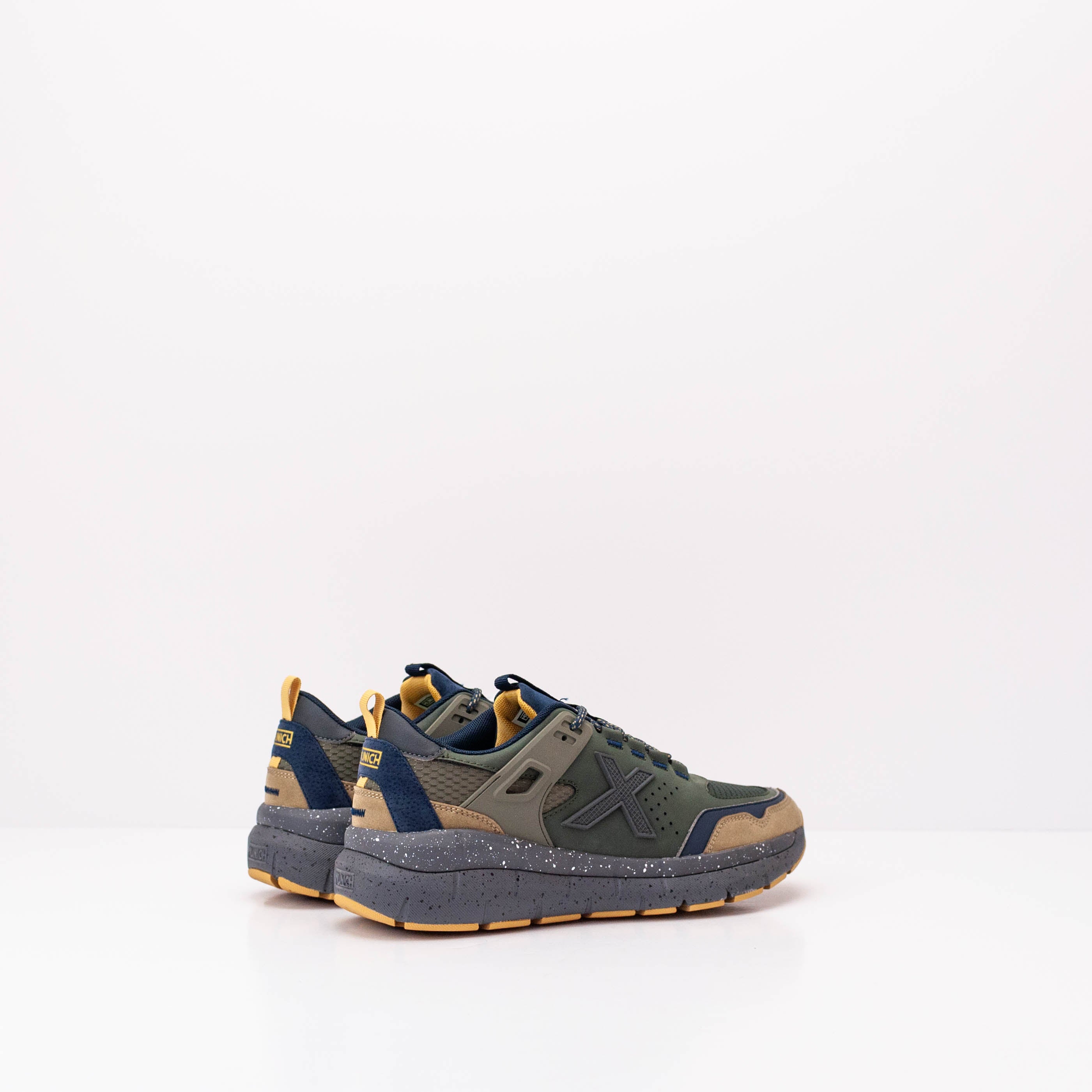 ZAPATILLAS MUNICH PARA HOMBRE KAVA 16 | MOKSIN – Moksin