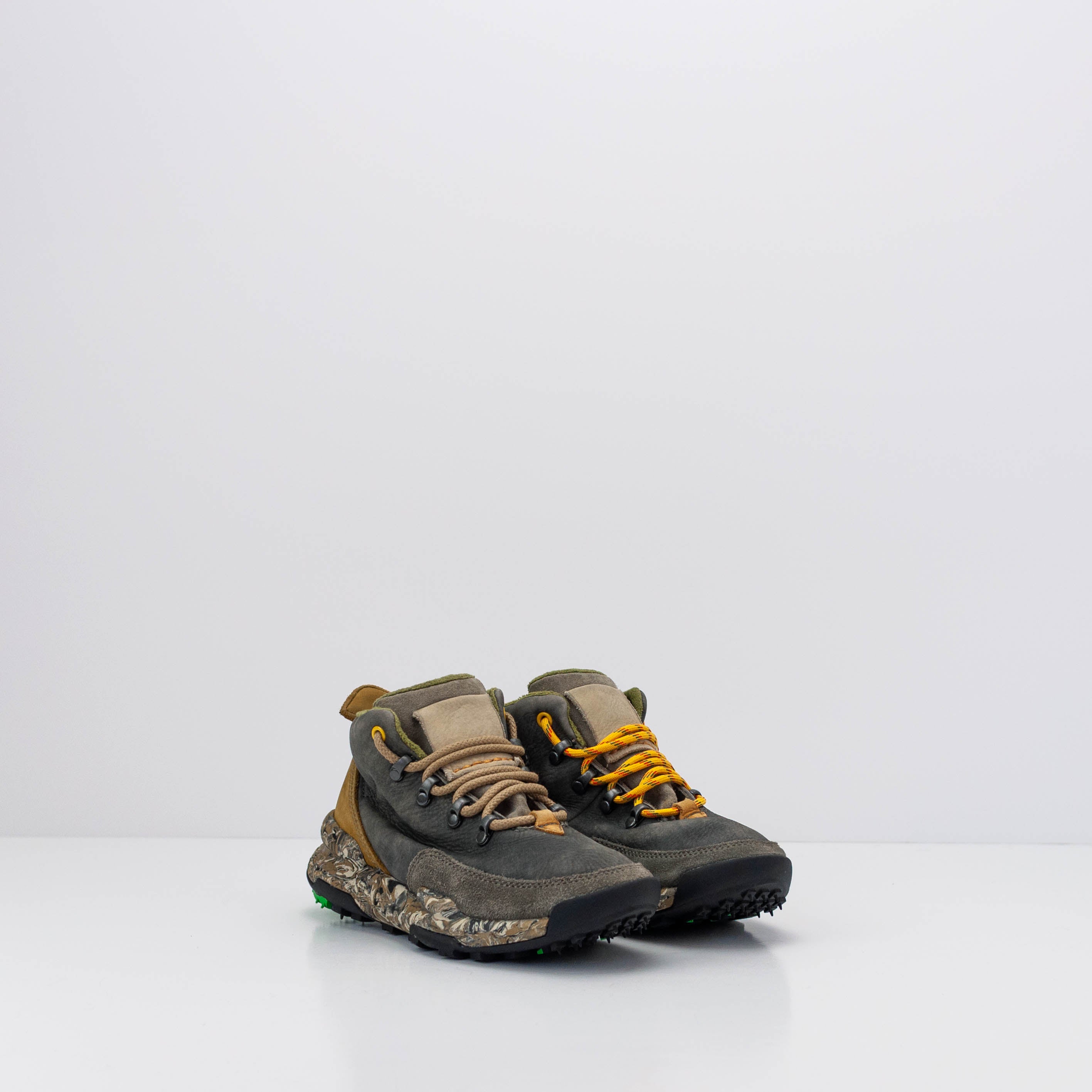 SATORISAN SNEAKERS FOR WOMEN KISO PREMIUM KHAKIES BLACK | MOKSIN – Moksin